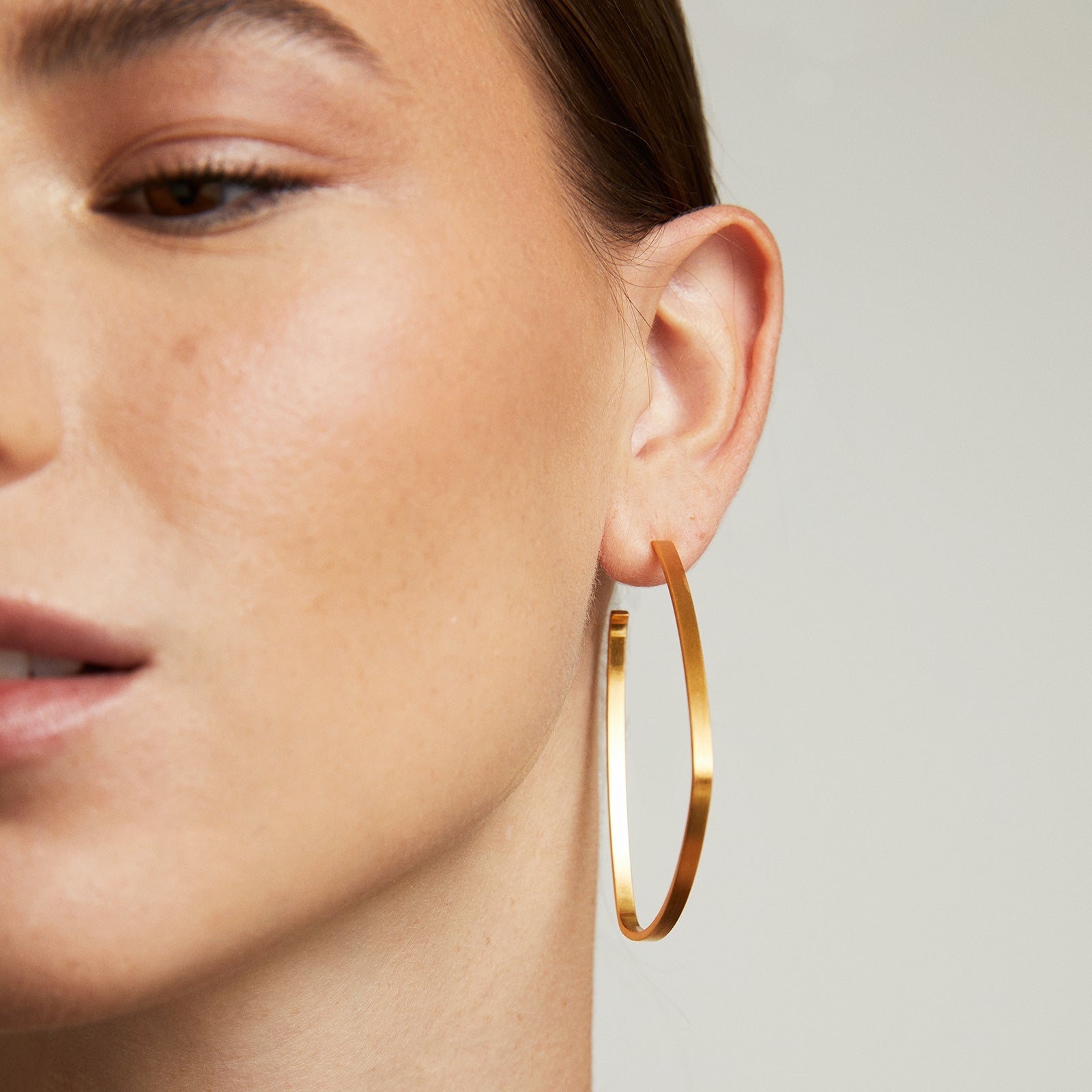 Dean Davidson | Large Square Hoops | Gold – DeanDavidson.com