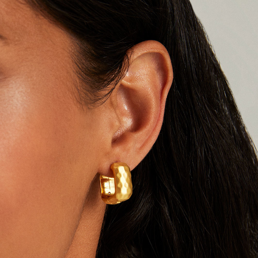 Nomad Square Huggie Hoops | Dean Davidson Jewelry – DeanDavidson.com