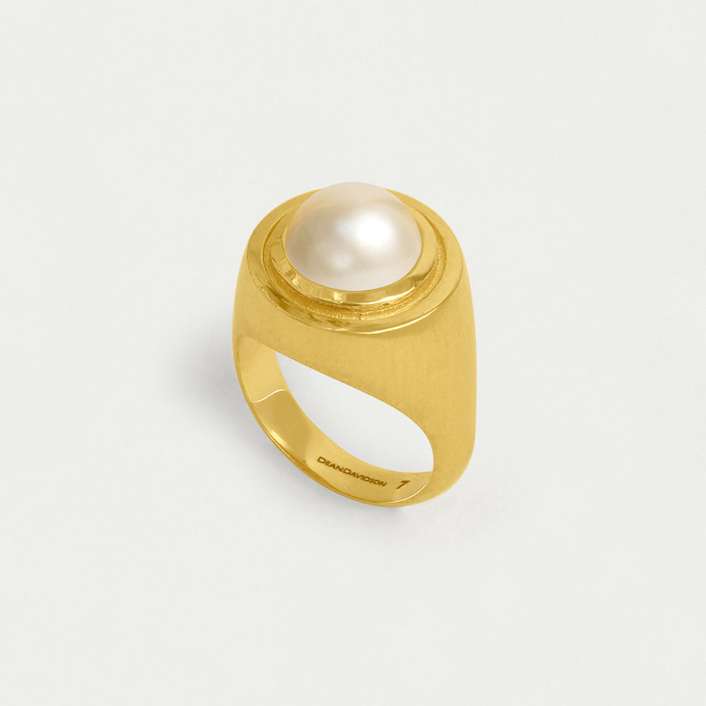 Mini Signet Ring | Pearl | Dean Davidson Jewelry – DeanDavidson.com